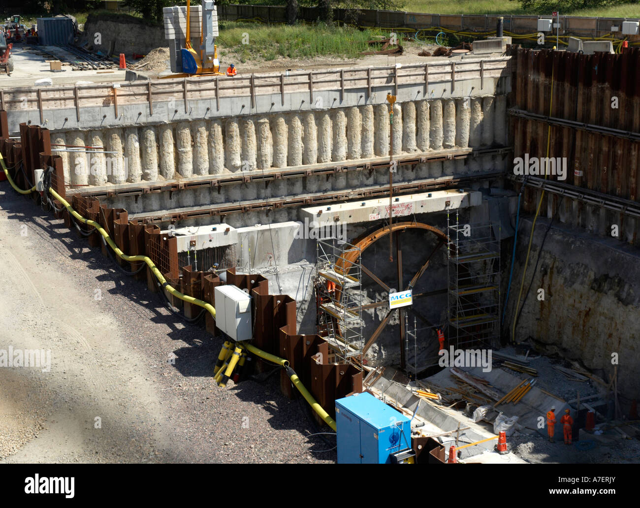 Mcg construction hi-res stock photography and images - Alamy