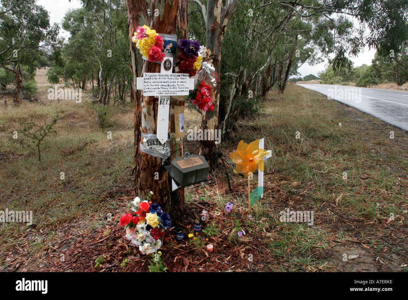 A roadside death memorial on the Hume highway between Melbourne and ...