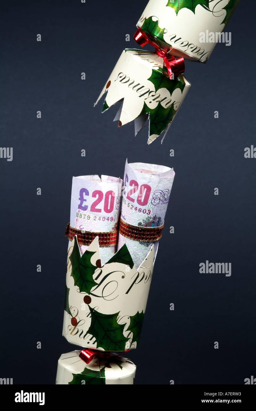 Christmas cracker contents hi-res stock photography and images - Alamy