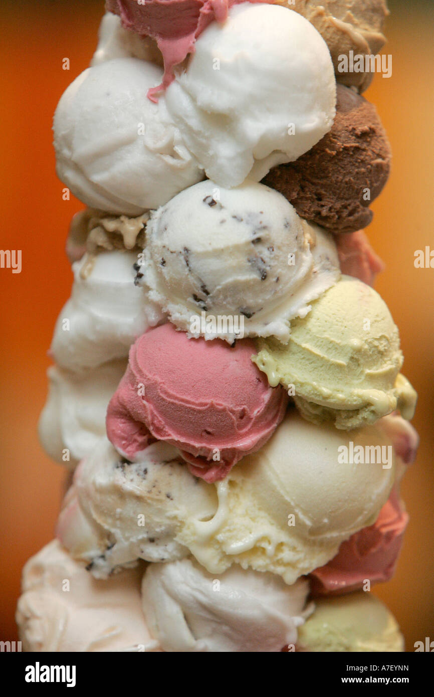 Icecream scoops hi-res stock photography and images - Alamy
