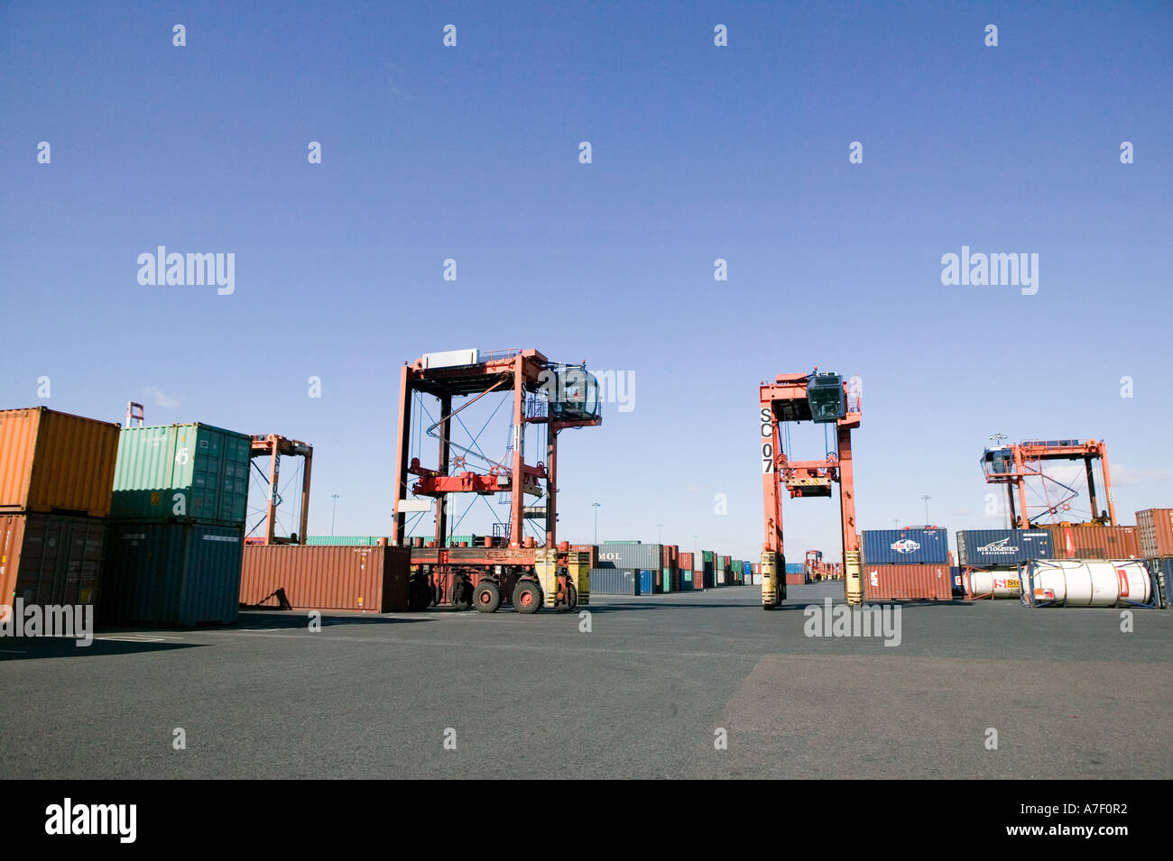 Straddle carriers operate at Port of Newark Container Terminal in ...
