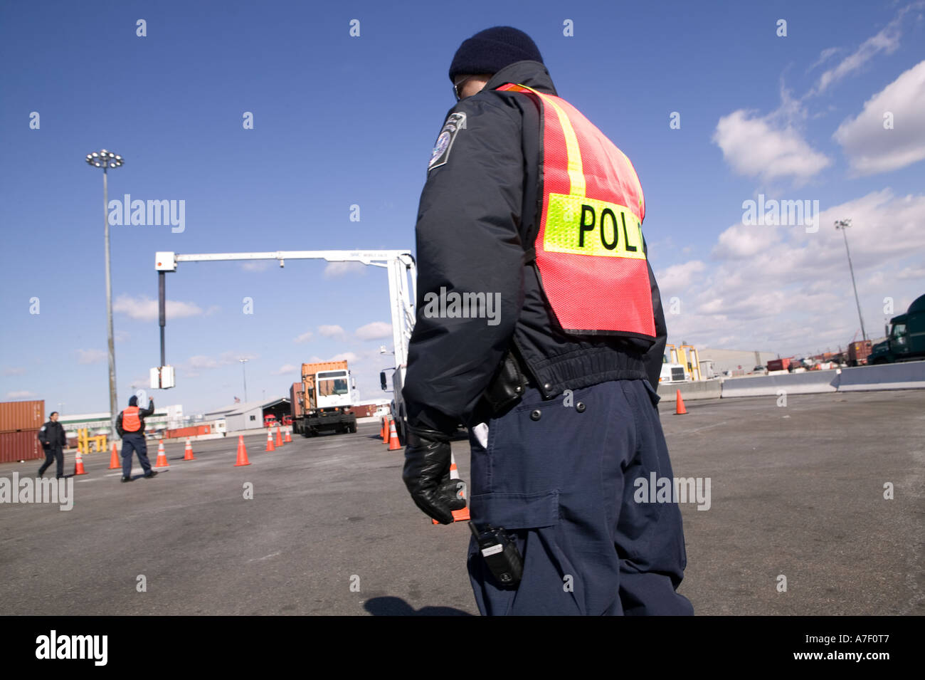 Customs and Border Protection officers watch operations of a VACIS at ...