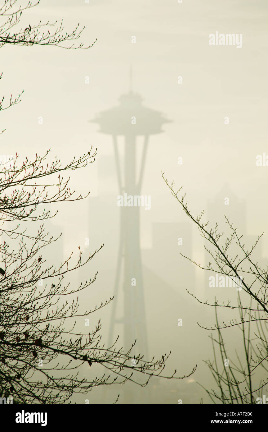 Space Needle in fog Seattle Washington Stock Photo - Alamy