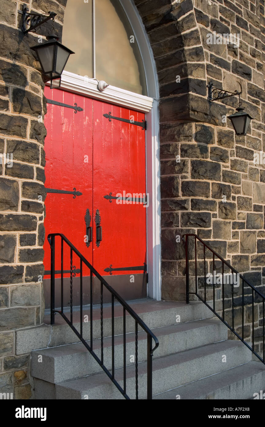 Red Wooden Door, Baltimore, Maryland Stock Photo - Alamy