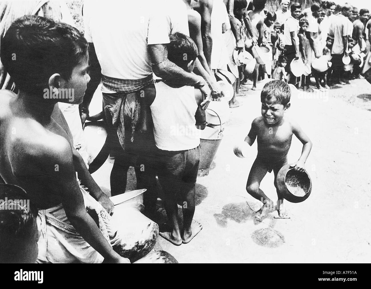 Vintage empty bowl Black and White Stock Photos & Images - Alamy