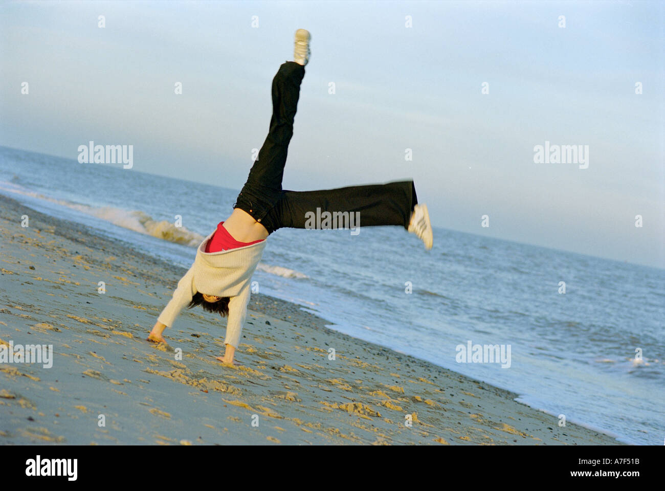 Cartwheel gymnast hi-res stock photography and images - Alamy