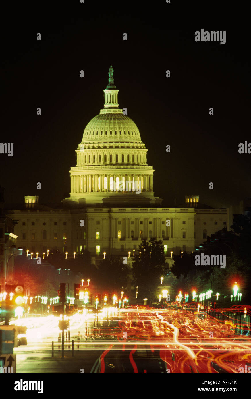USA Washington DC Traffic lights along Pennsylvania Avenue by Capitol ...