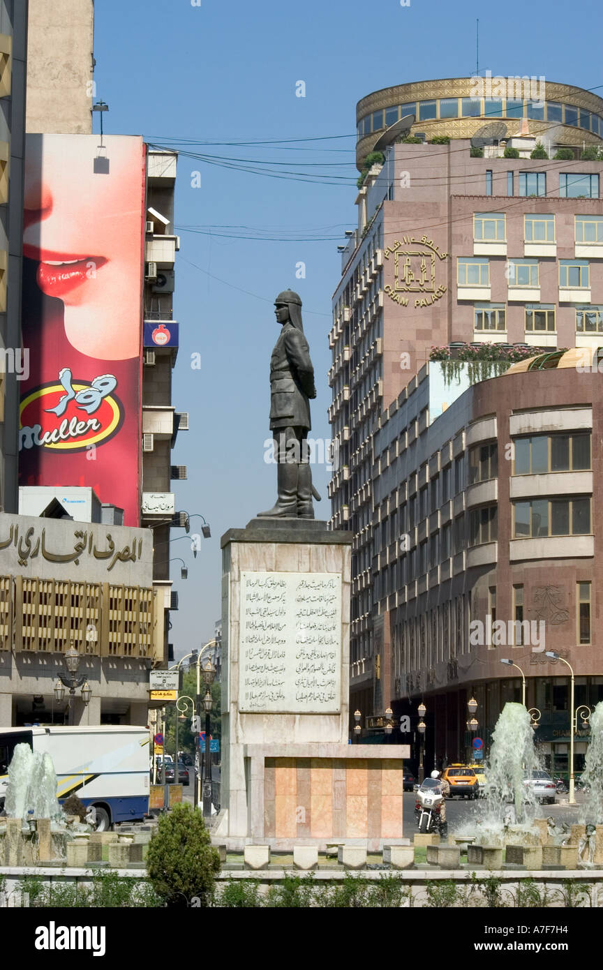 Saahat al Sheikh Daher statue Damascus Syria Middle East Stock Photo ...