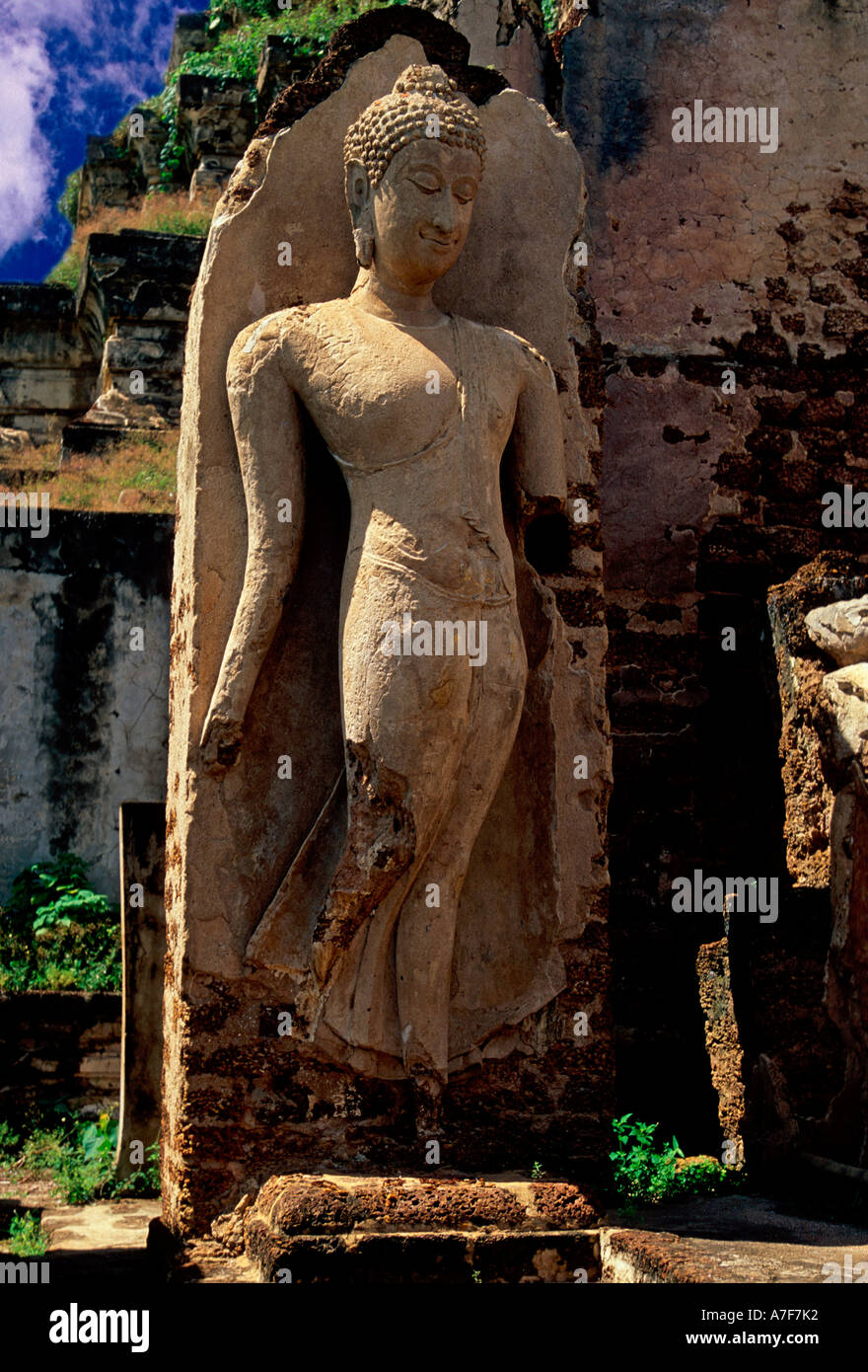 Buddha, Buddha statue, Walking Buddha, Wat Phra Si Rattana Mahathat, Si ...