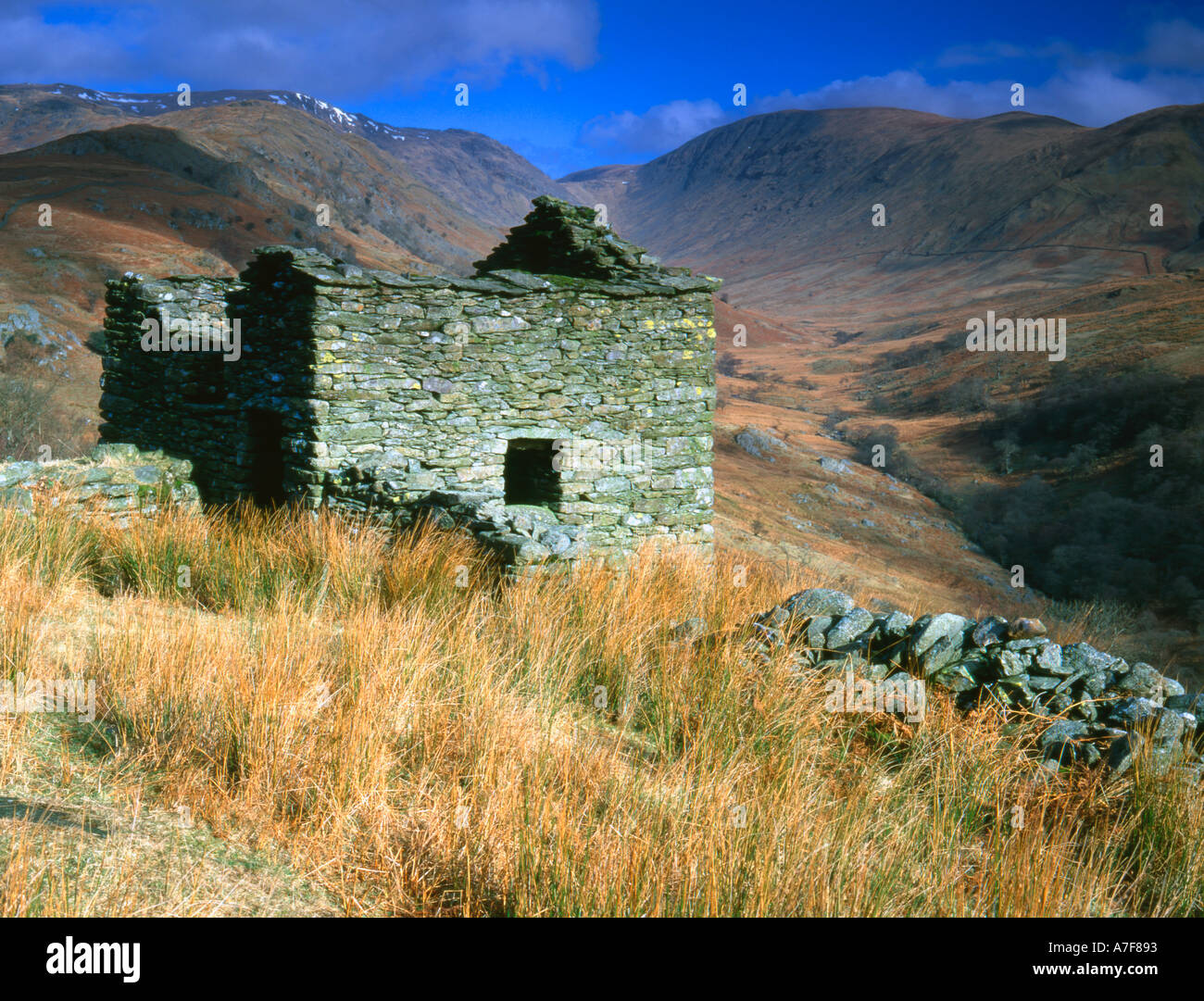 Cumbrian barn hi-res stock photography and images - Alamy