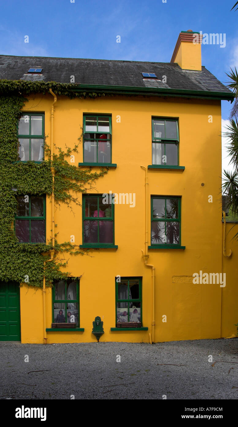 Quills facade hi-res stock photography and images - Alamy