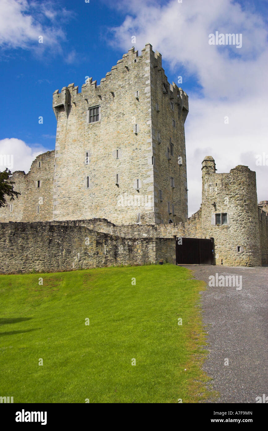 1400s ireland hi-res stock photography and images - Alamy