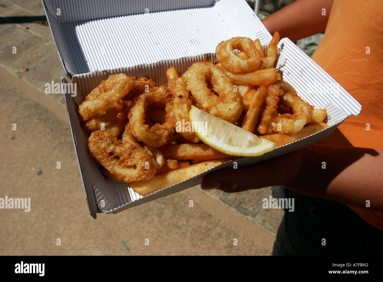 Family beach sand sea rings hi-res stock photography and images - Alamy