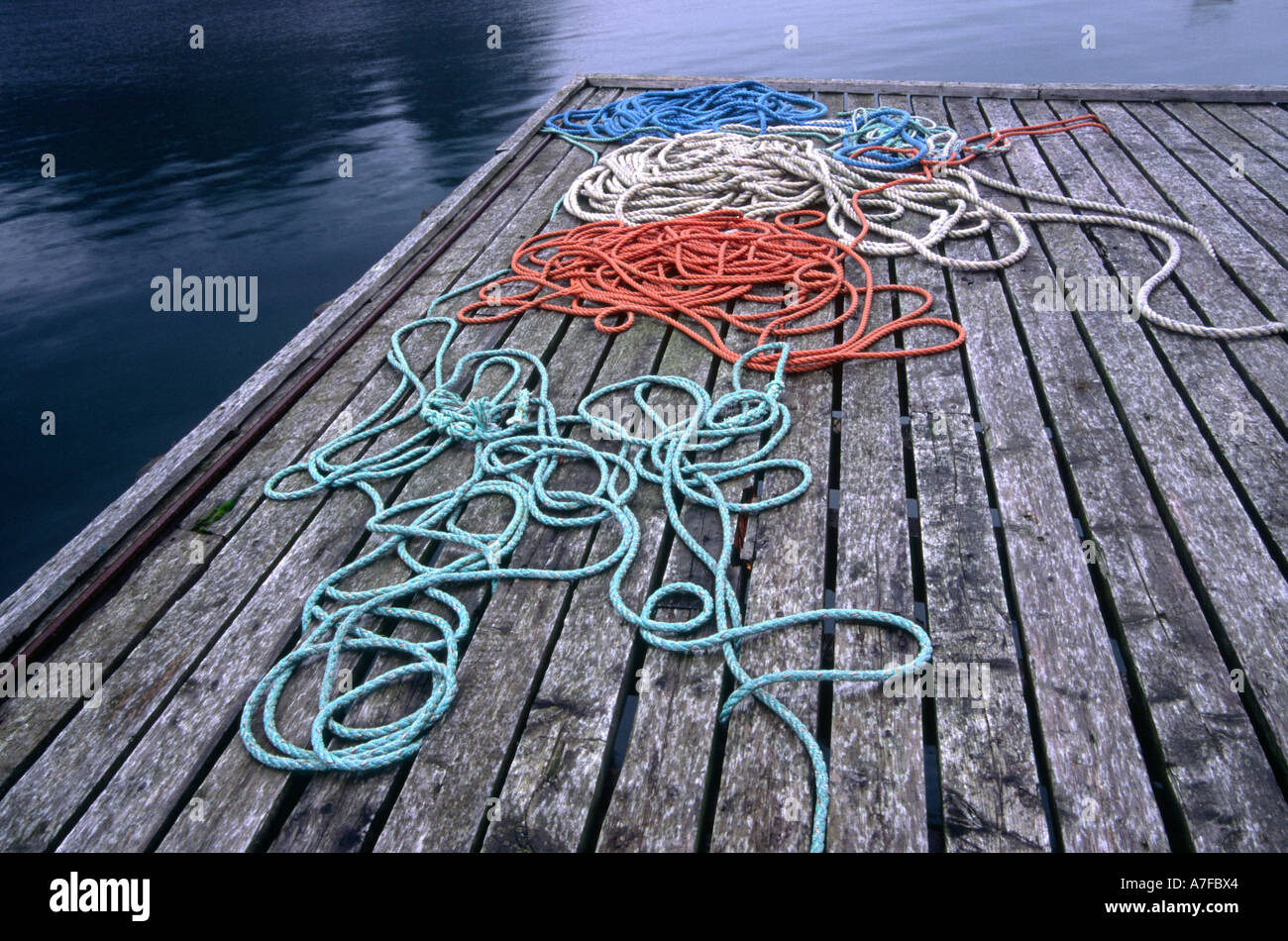 Coils of rope hi-res stock photography and images - Alamy