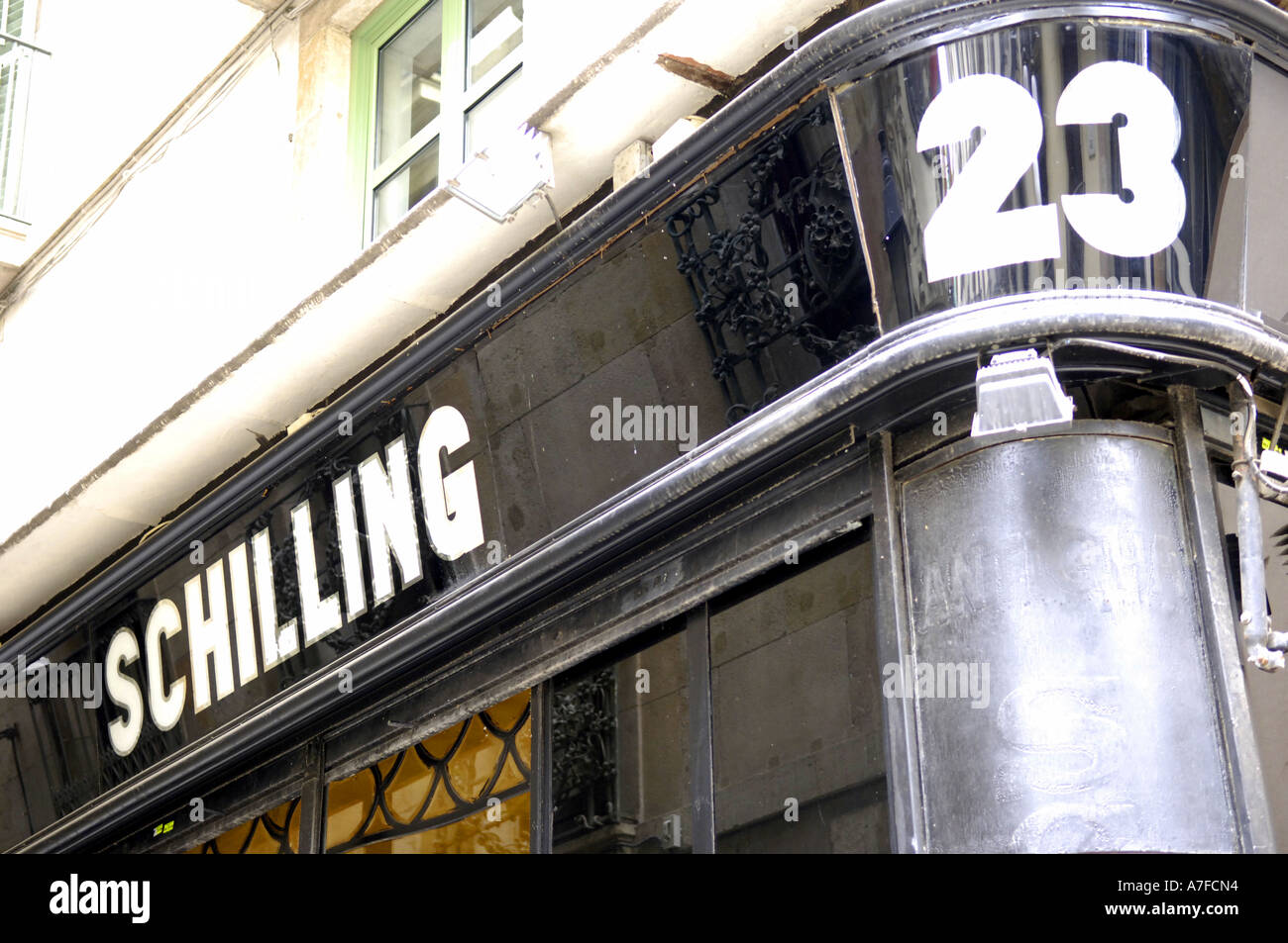 schilling cafe detail cultural building architecture front barcelona ...