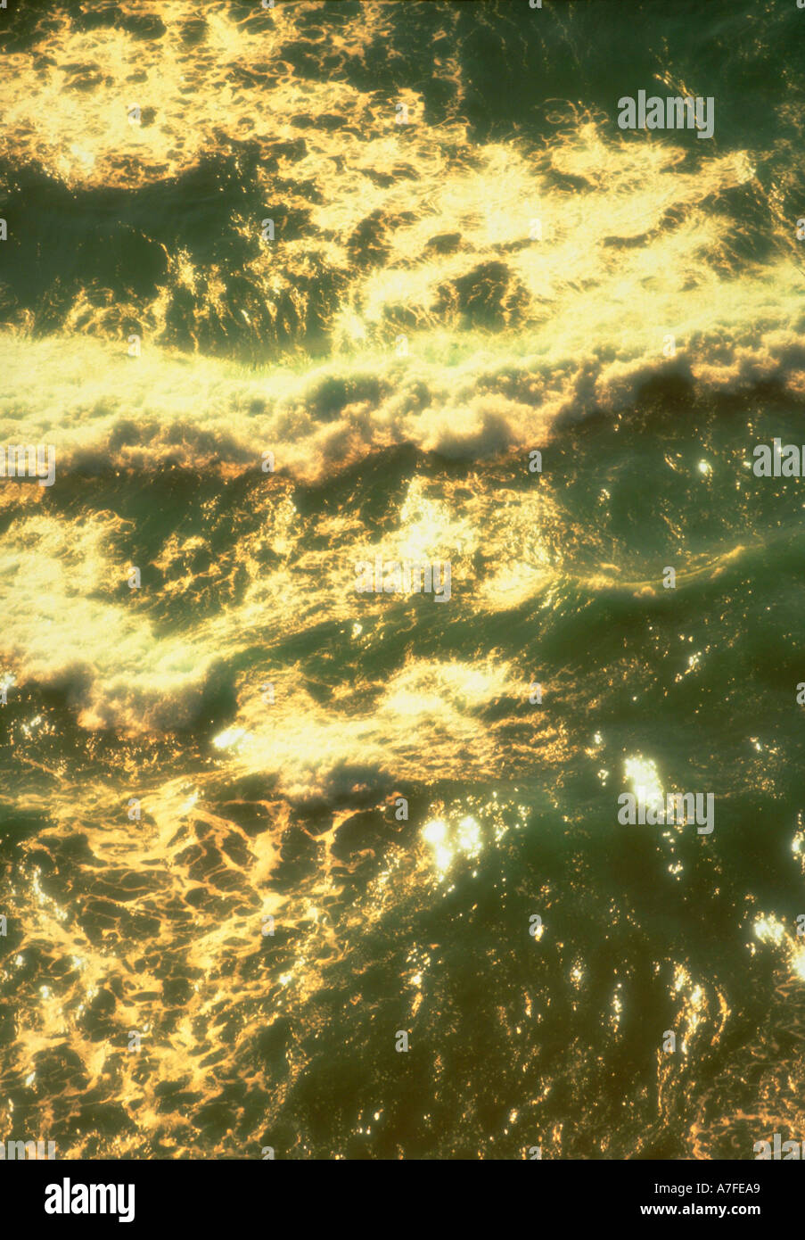 Waves and foam patterns Pacific Ocean coast of Oregon Stock Photo - Alamy