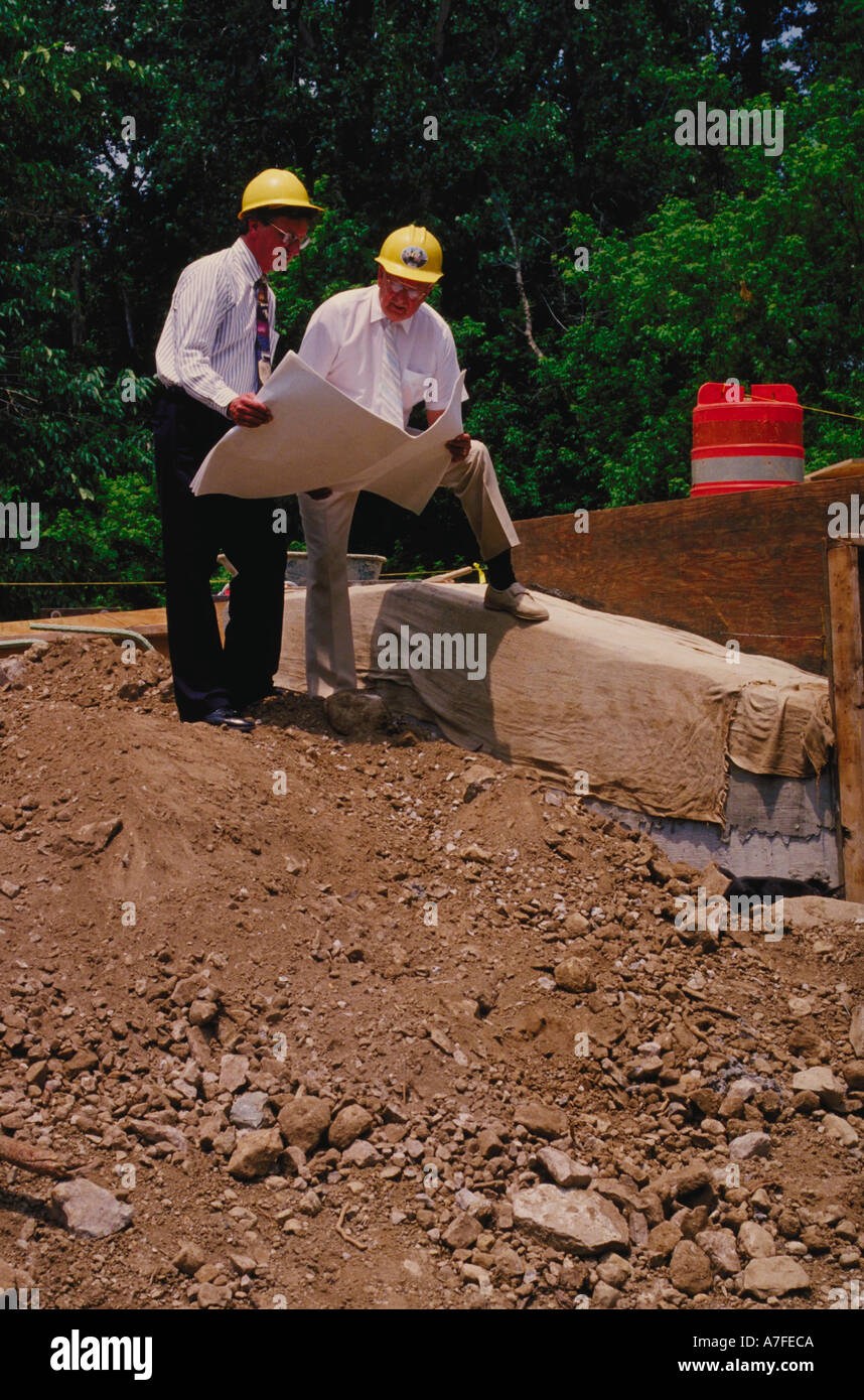 Cooperative duo hi-res stock photography and images - Alamy