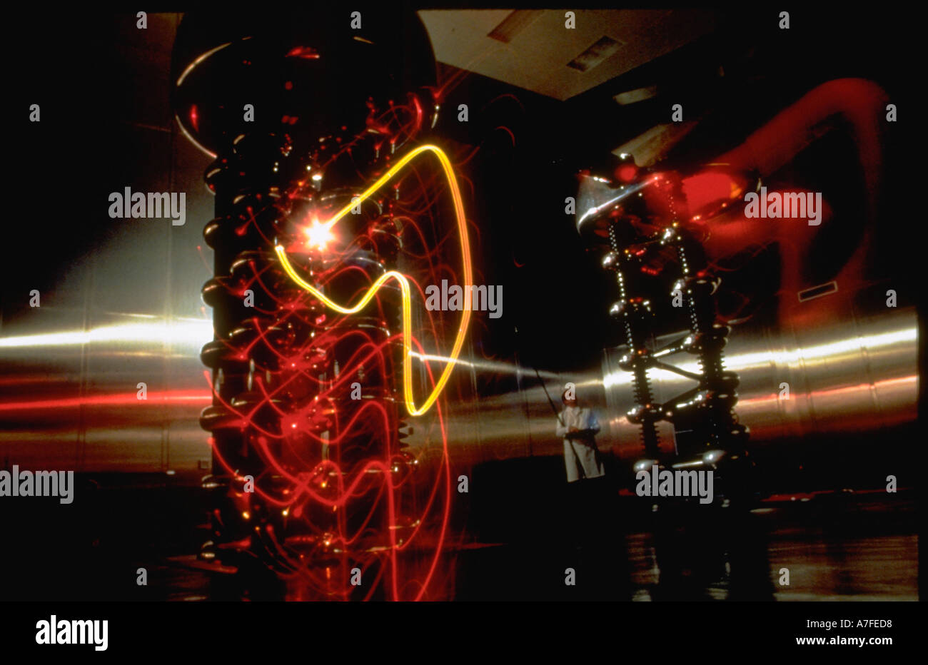 Modern telescope lab hi-res stock photography and images - Alamy