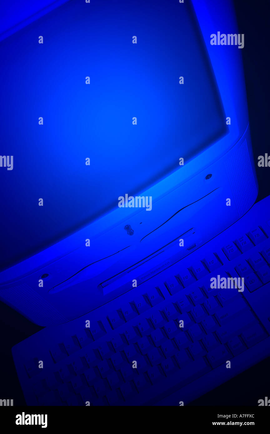 Old mac computer hi-res stock photography and images - Alamy