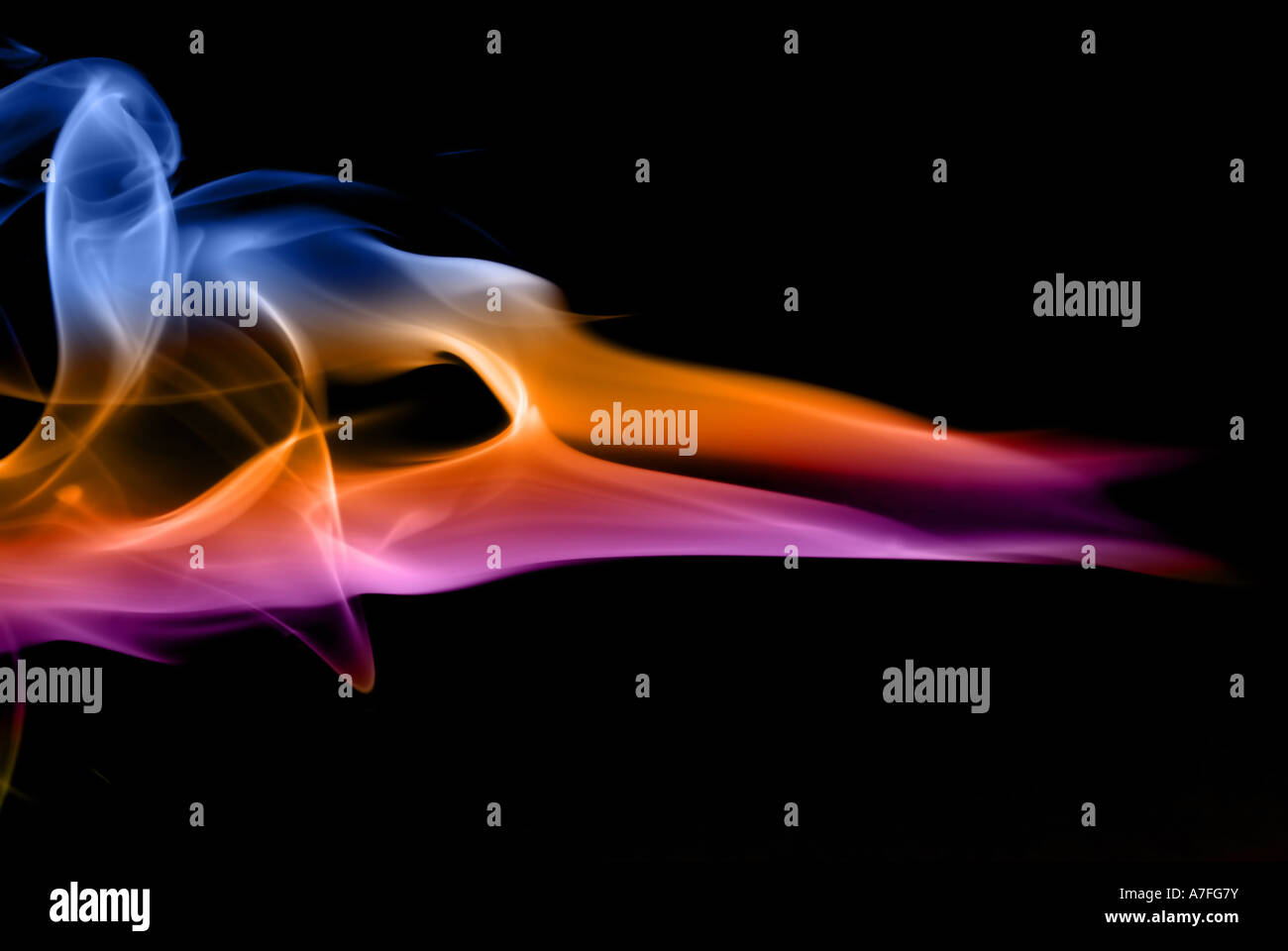 Turbulent flow smoke hi-res stock photography and images - Alamy