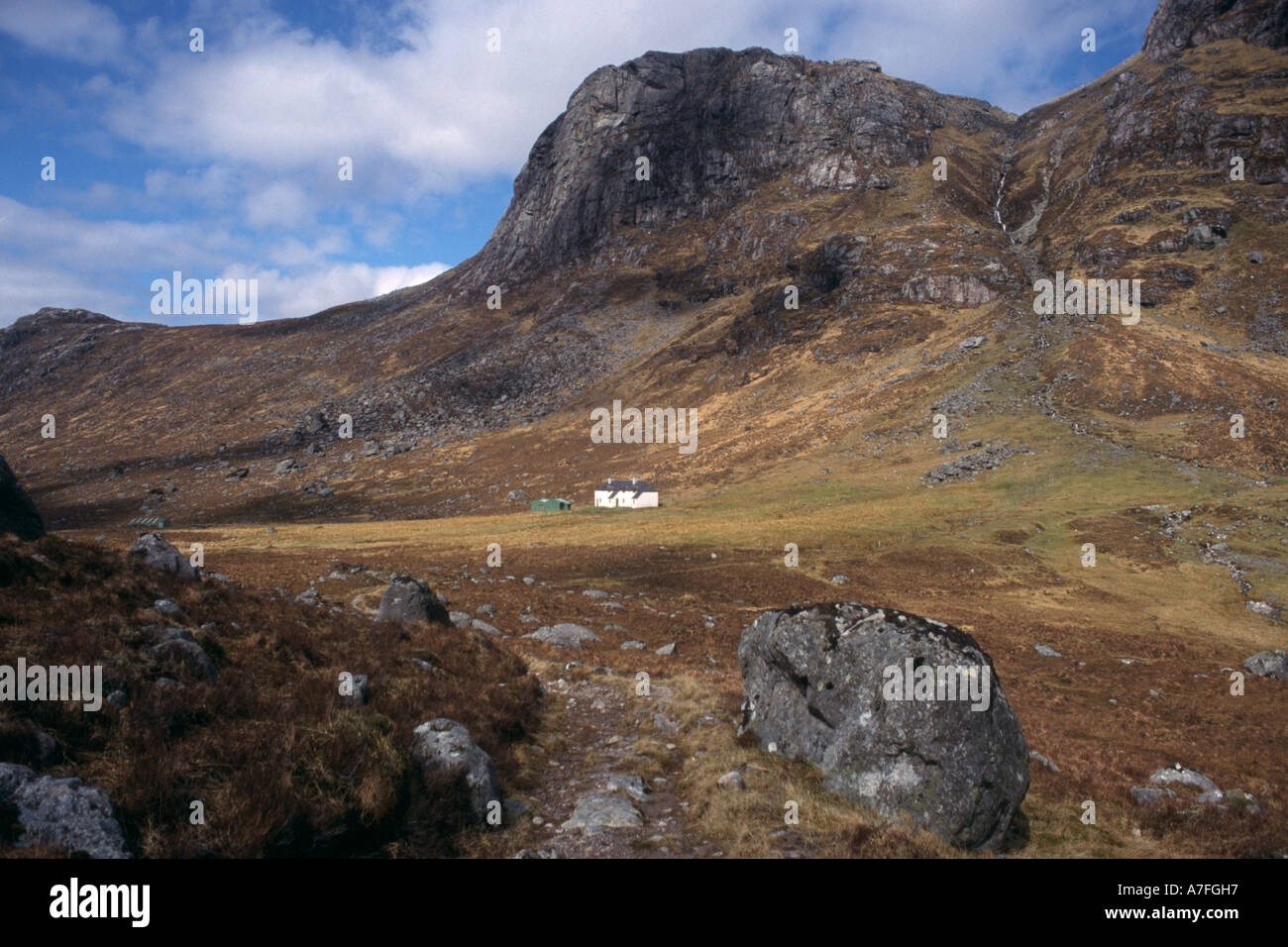 Carnmore bothy Fisherfield forest Scotland Stock Photo - Alamy