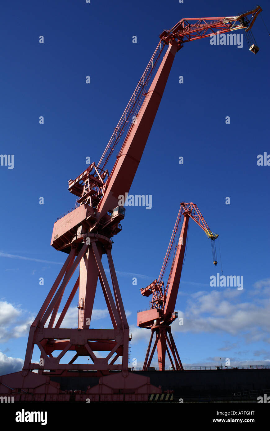 Ship Yard Luffing Cranes at Swan Hunter Shipyard. Tyneside. Newcastle ...