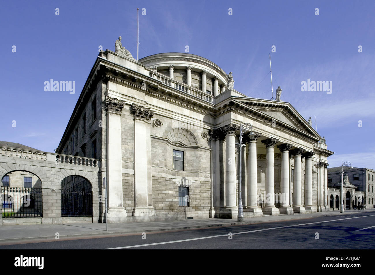Judges 4 hi-res stock photography and images - Alamy