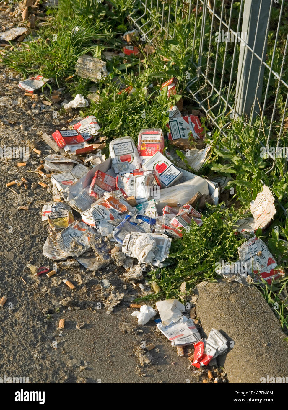littering smokers waste trash at smoking area smokers corner cigarette ...