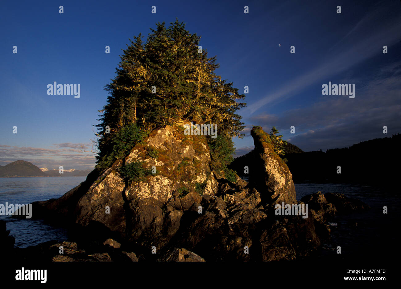 Taylor bay beach hi-res stock photography and images - Alamy