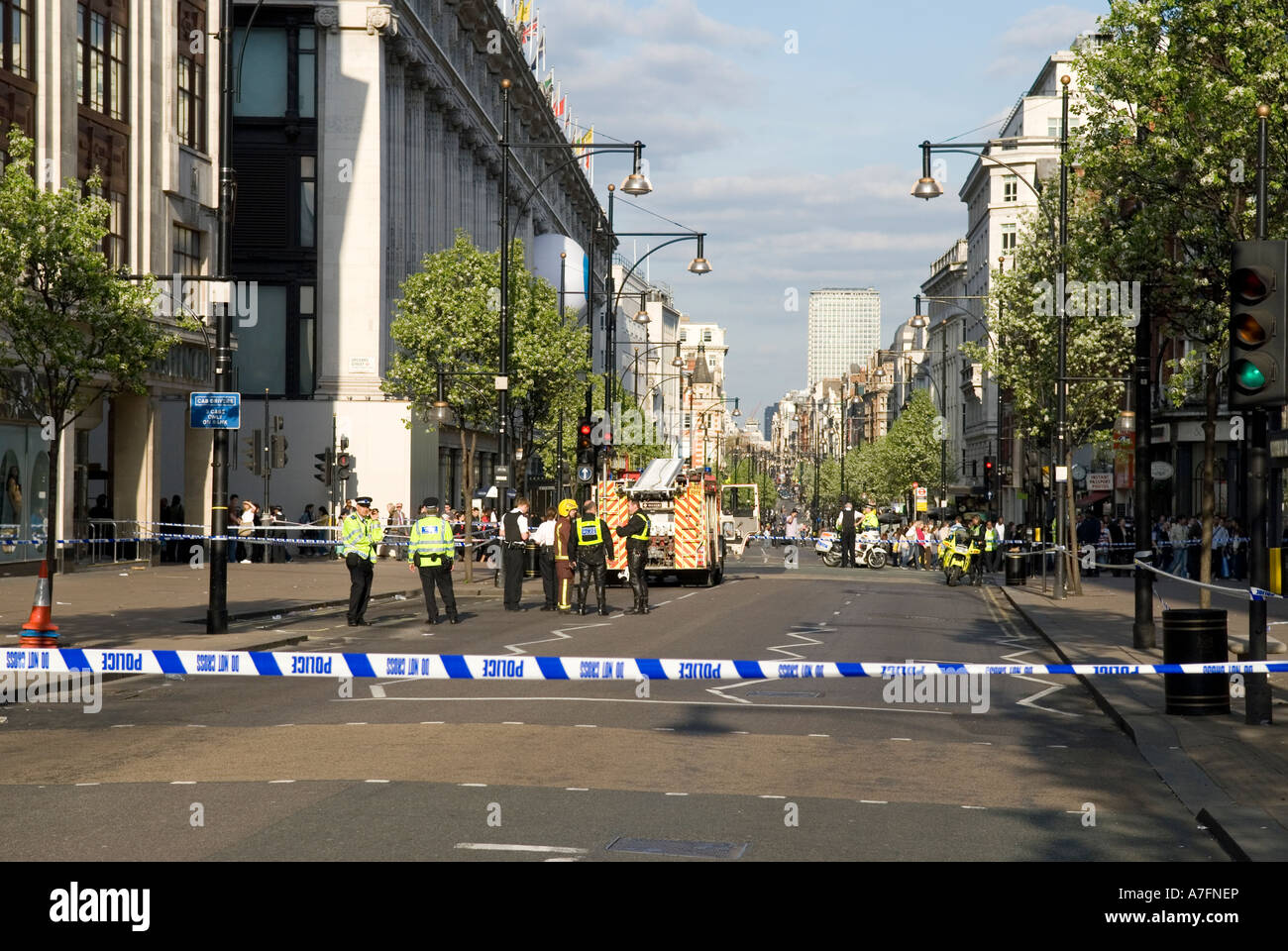 Police cordon on Oxford Street, London Stock Photo - Alamy