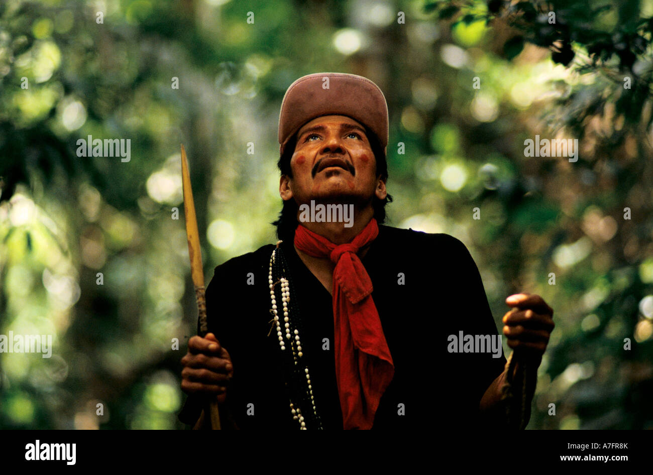Amazon tribe hunting hi-res stock photography and images - Alamy