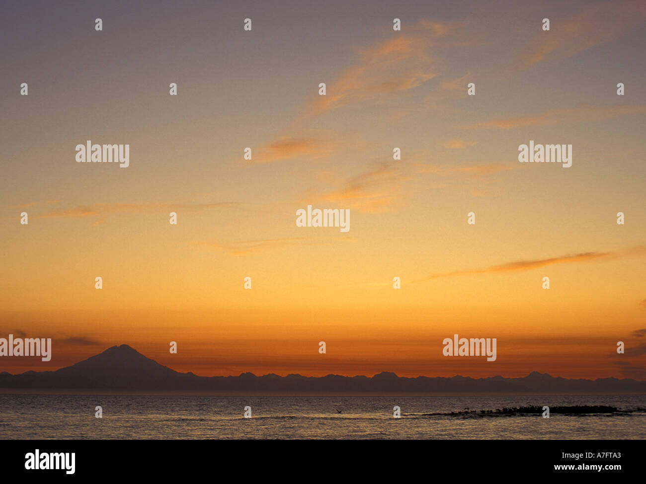 Redoubt kenai alaska hi-res stock photography and images - Alamy