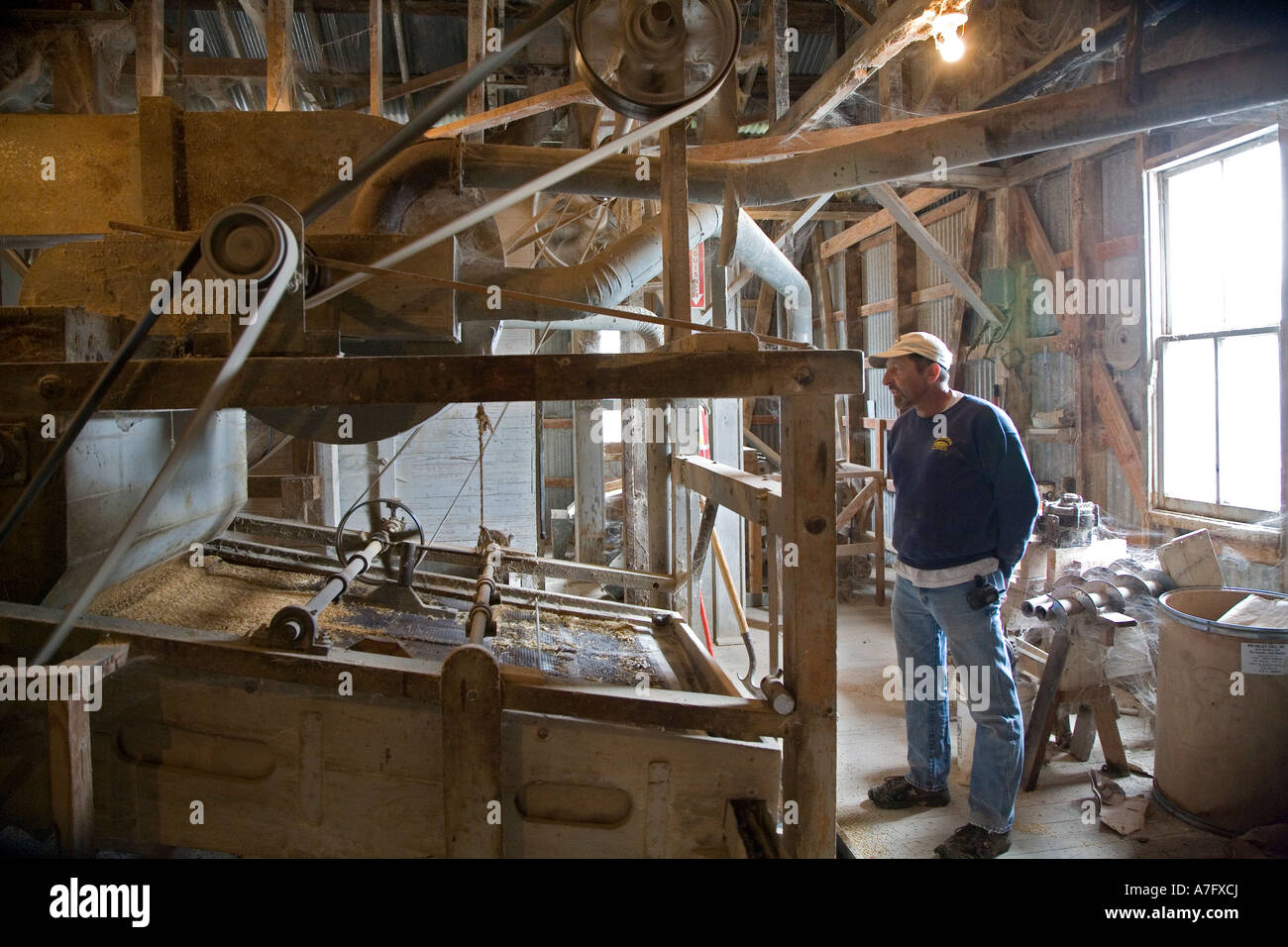 Rice mill hi-res stock photography and images - Alamy