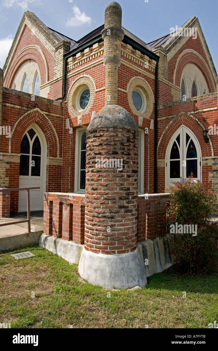 Round arched door hi-res stock photography and images - Alamy