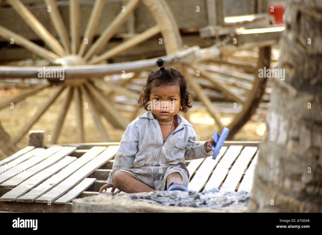 Girl on an ox cart hi-res stock photography and images - Alamy