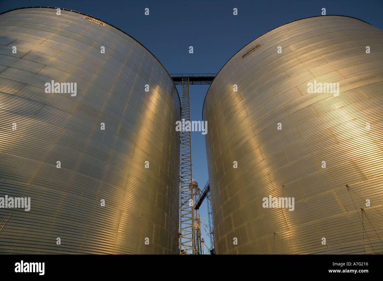 Wi silos hi-res stock photography and images - Alamy