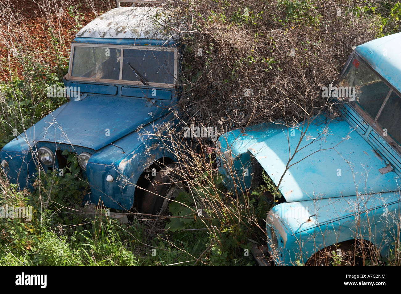 Scrap land rover hi-res stock photography and images - Alamy