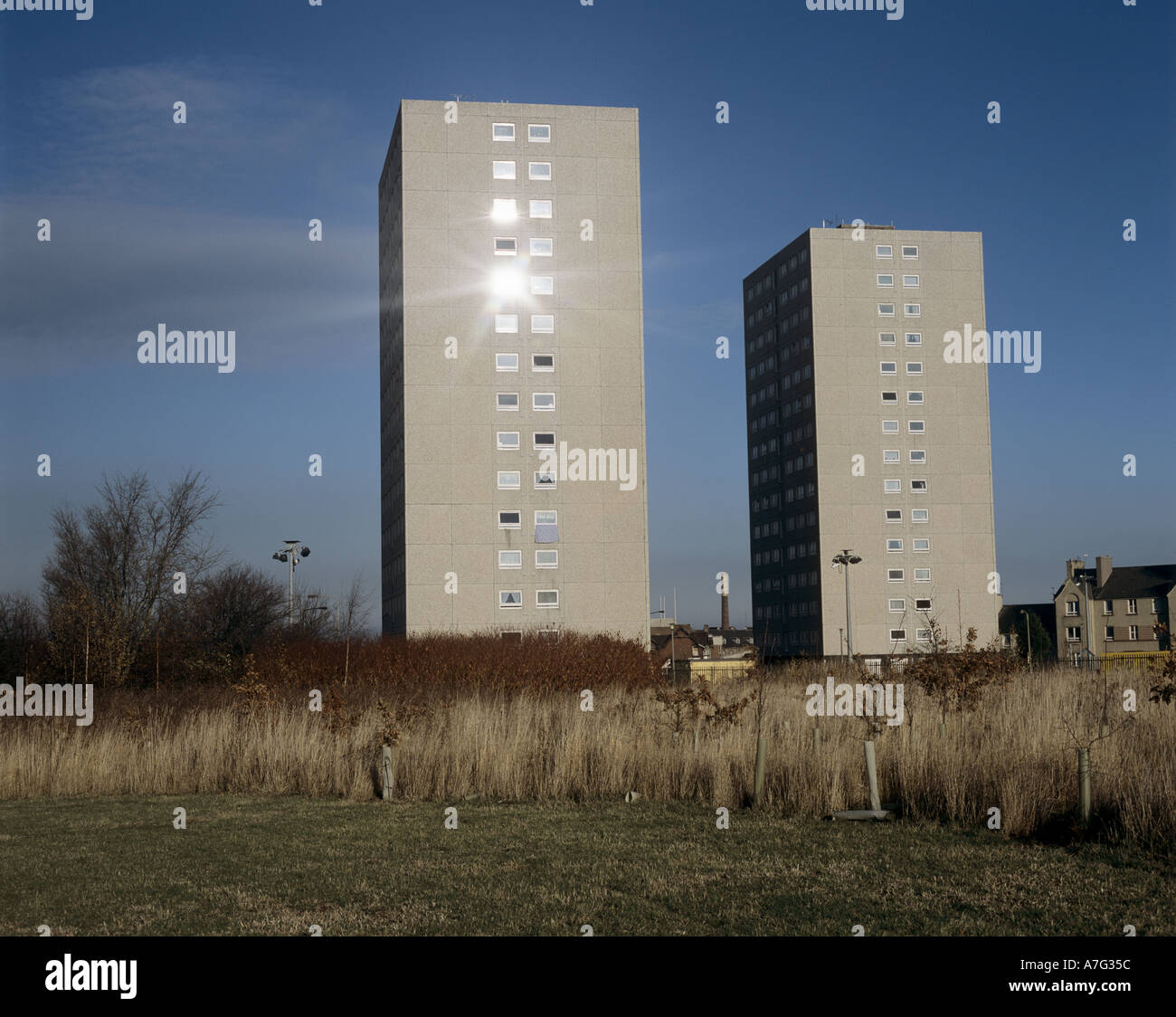 High rise estate edinburgh hi-res stock photography and images - Alamy