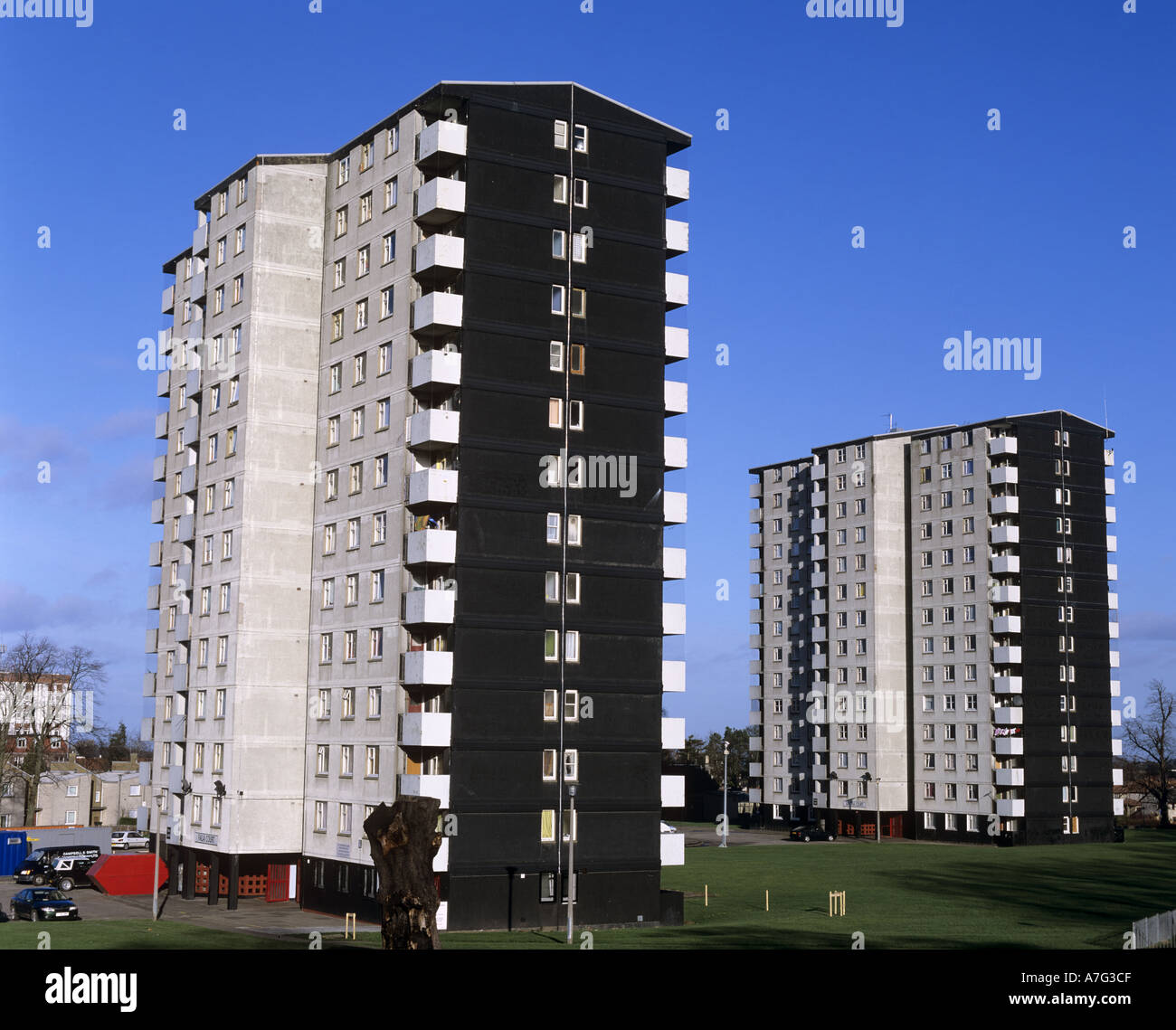 High Rise Flats Stock Photos & High Rise Flats Stock Images - Alamy