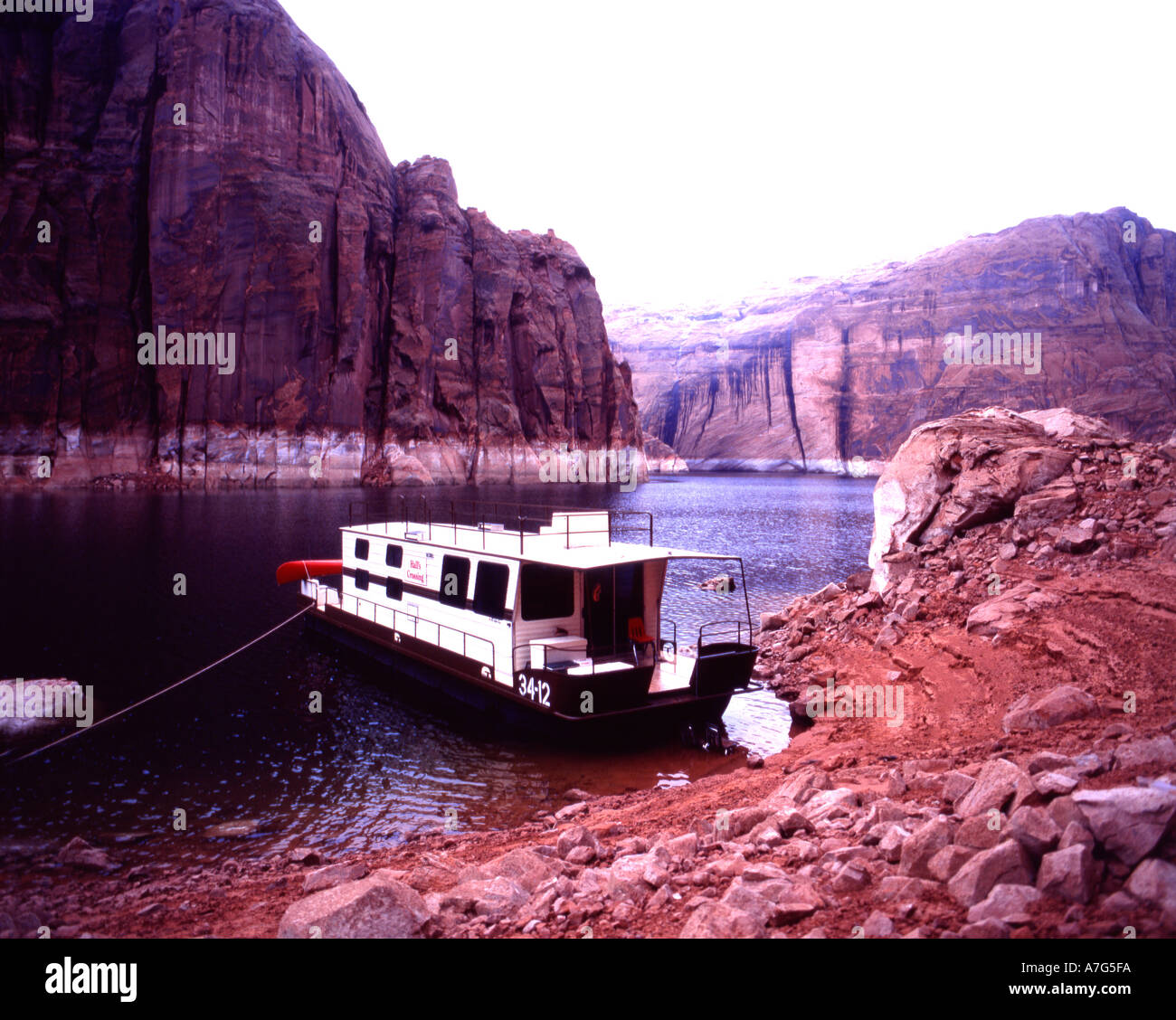 Iceberg Canyon on Lake Powell Reservoir in Utah Stock Photo - Alamy