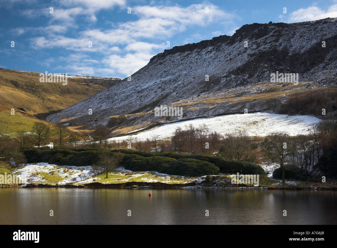 Dovestones reservoir snow hi-res stock photography and images - Alamy