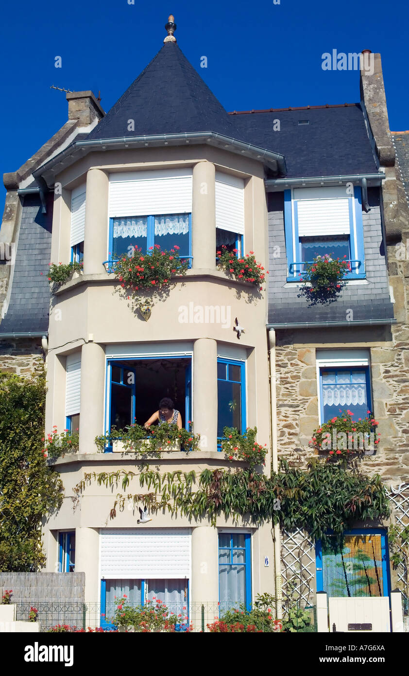 HOUSE CANCALE BRITTANY FRANCE Stock Photo - Alamy