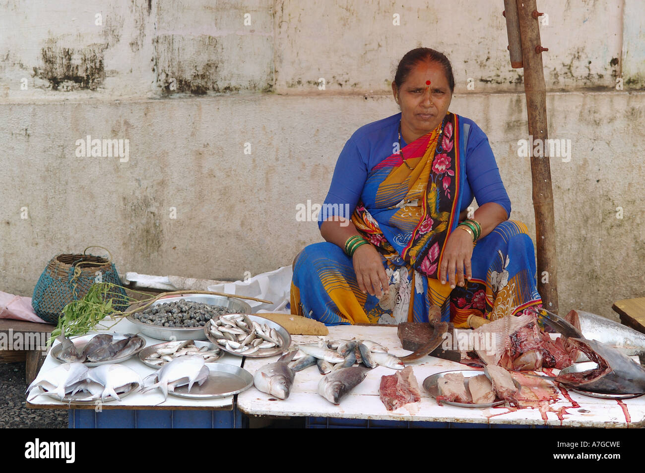 Koli women hi-res stock photography and images - Alamy