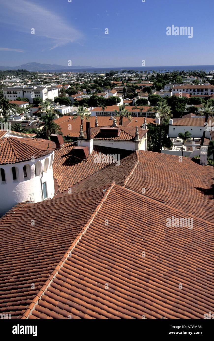Santa barbara california red tile roofs hi-res stock photography and ...
