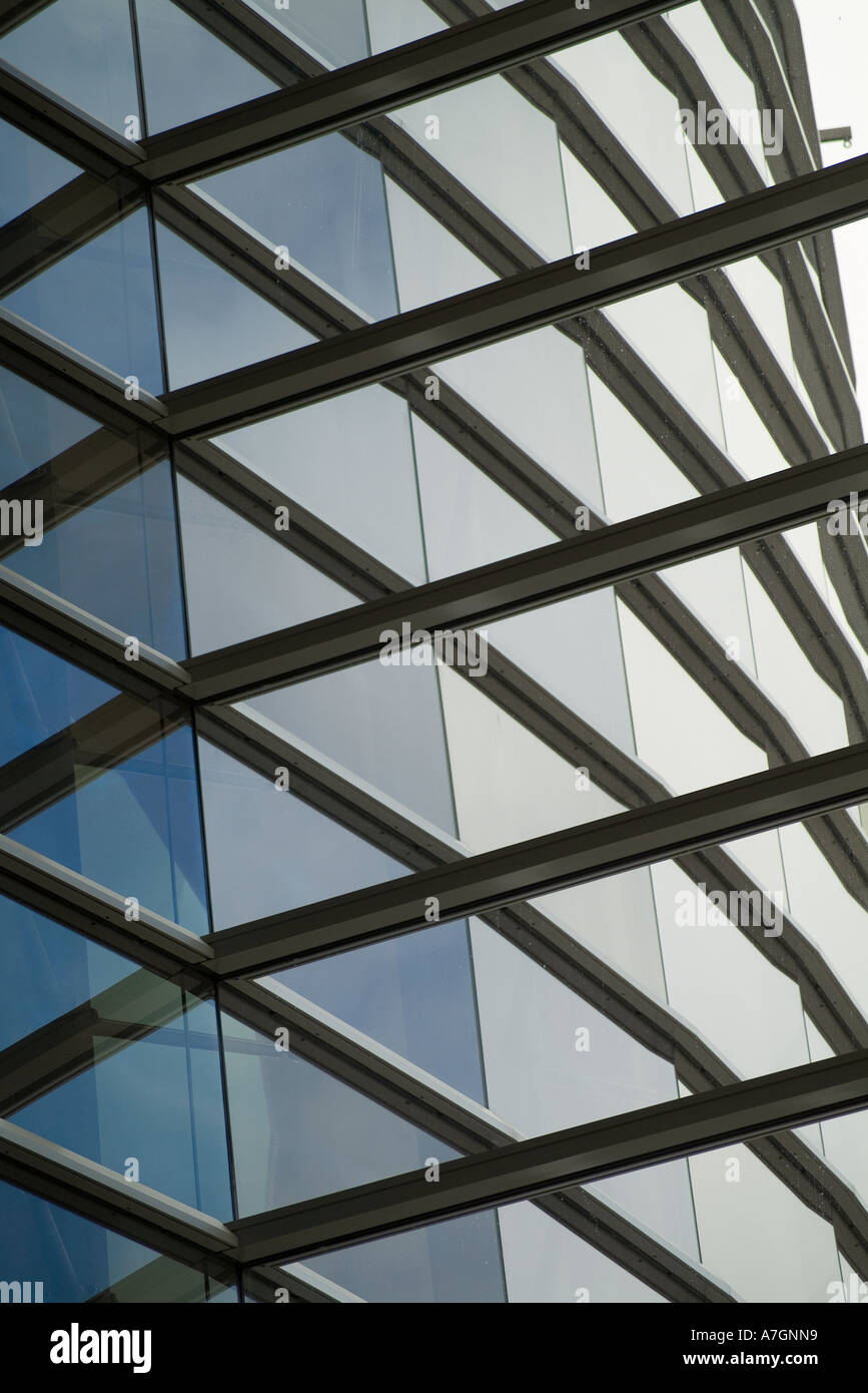 Art gallery windows hi-res stock photography and images - Alamy