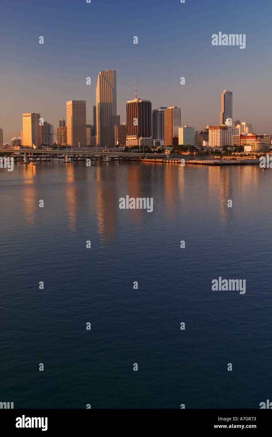 Miami, Florida skyline at sunrise Stock Photo - Alamy