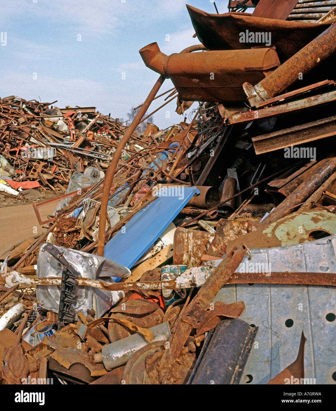 old used metal iron reusable material for recycling Stock Photo - Alamy