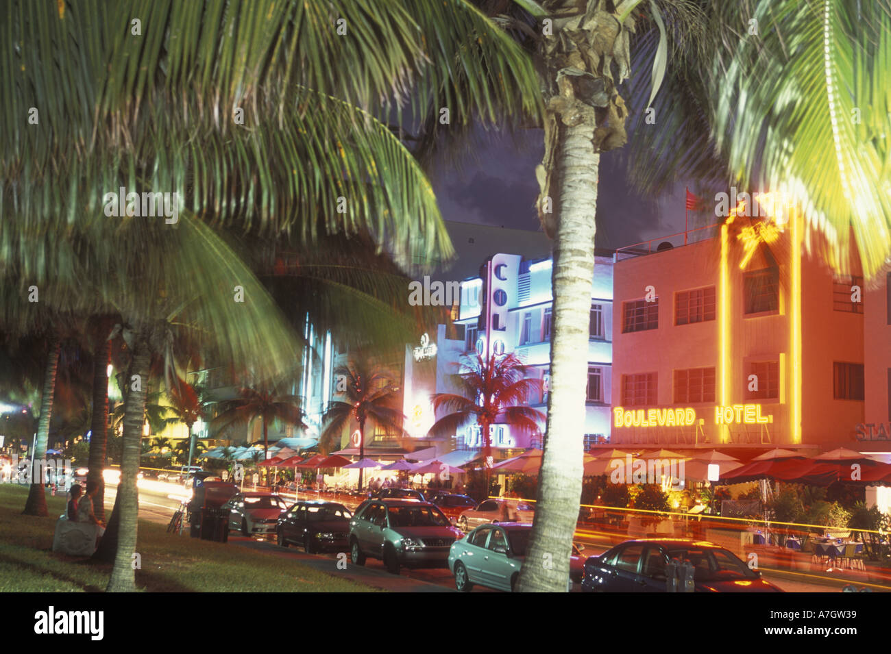 South Beach, Miami, colorful and vibrant street life Stock Photo - Alamy