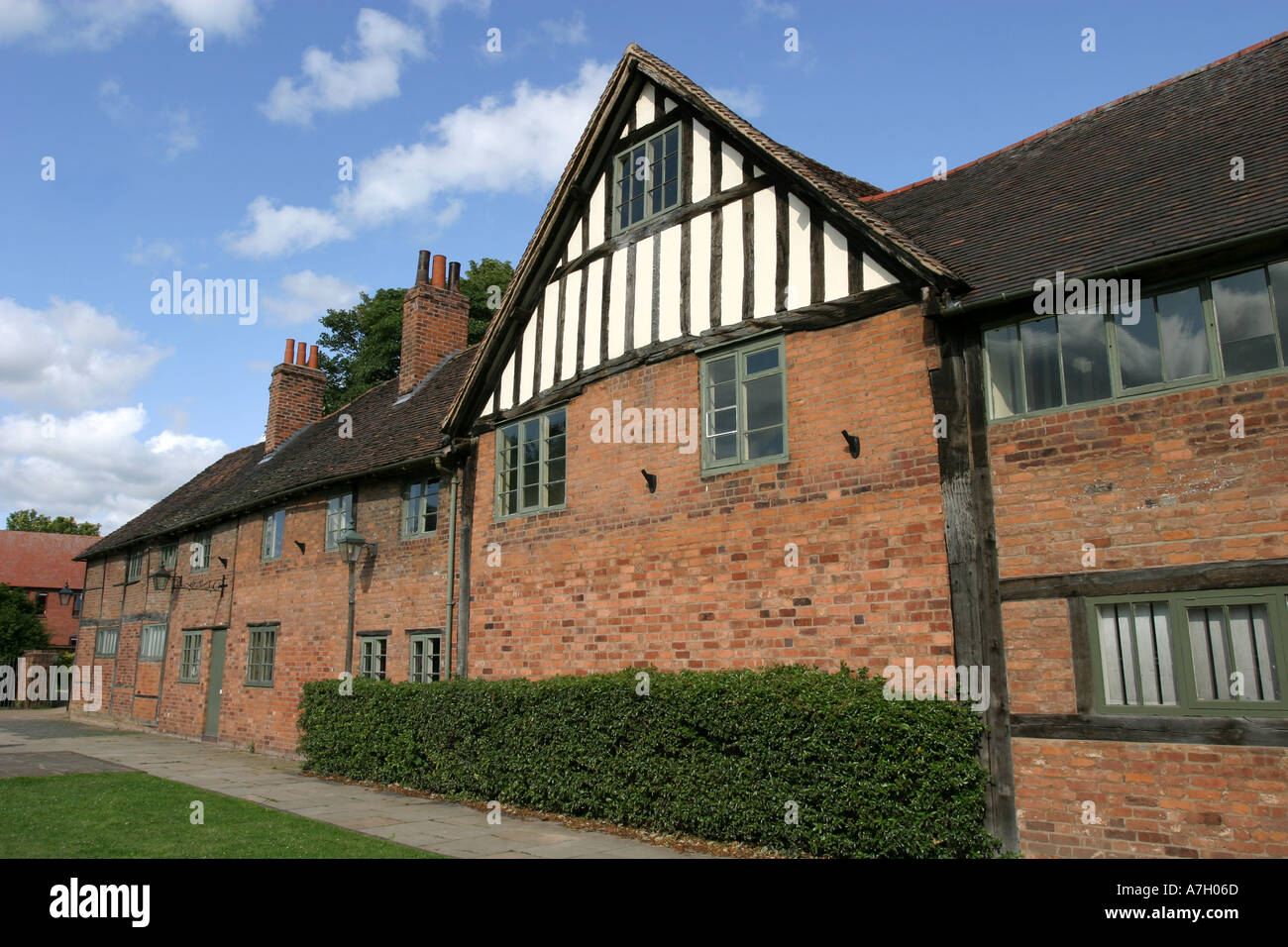 The Commandery in Worcester city centre Stock Photo - Alamy