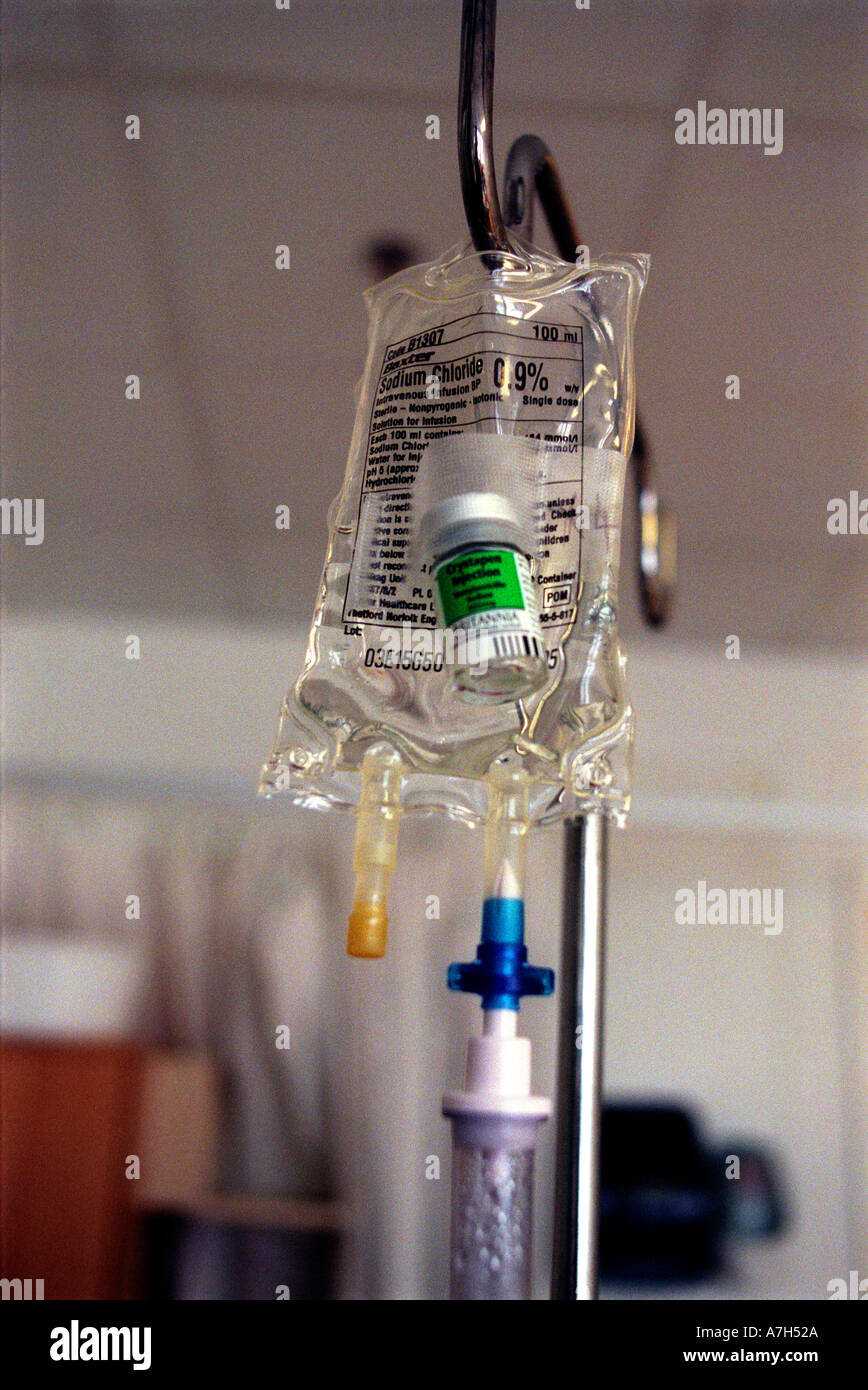 intravenous drip at hospital bedside Stock Photo - Alamy